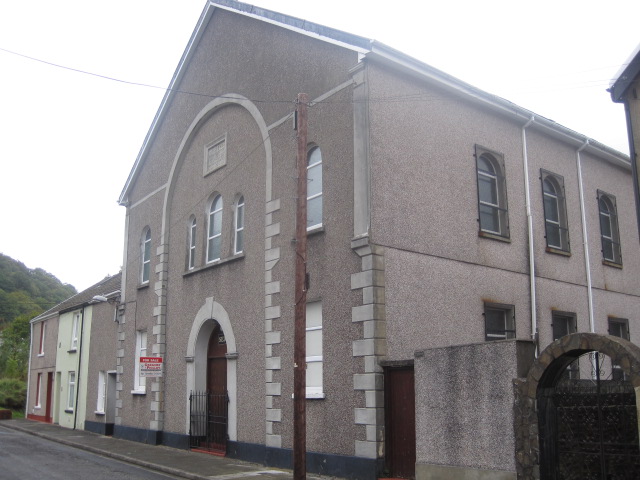 Seion Welsh Baptist Chapel Cwmaman – UK Wells